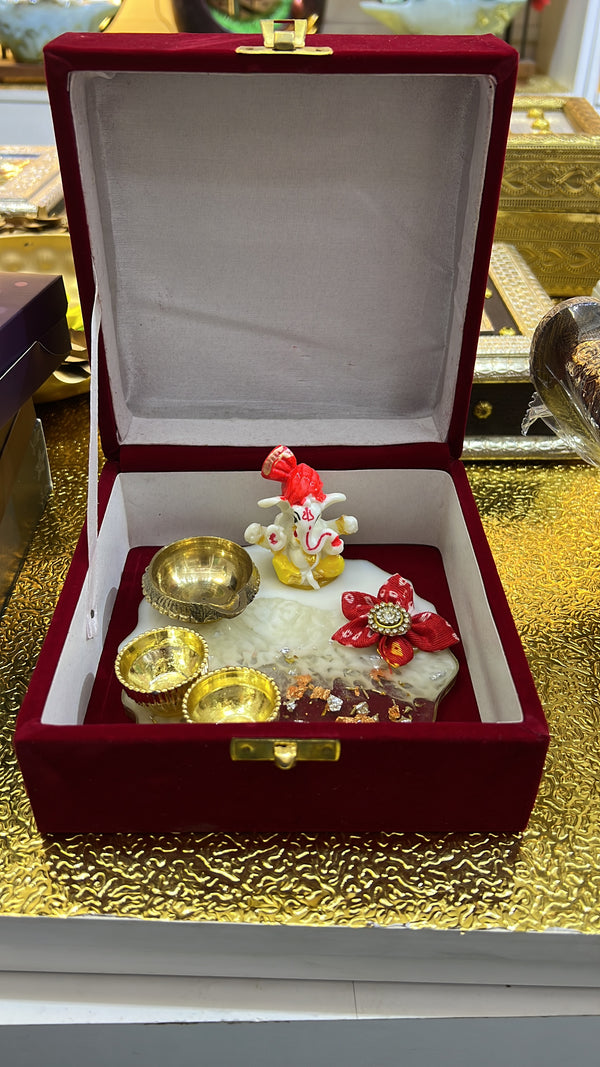 Ganeshji Gift Box – Kavsi Limited